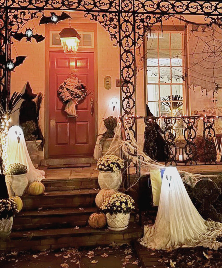 8 Eerie Ideas for Your Halloween Lights - Yelp