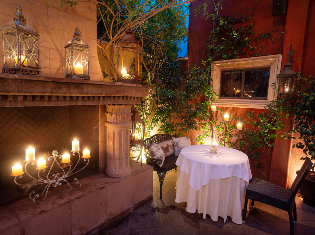 Romantic Dinner Restaurant